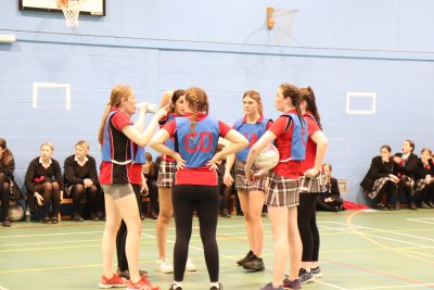 Staff v Sixth Form – Head-to-Head at the End of Term Netball Match ...