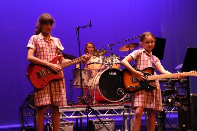 Inaugural ‘Rock Zone’ Concert Showcases Superb Talent | News | Pipers ...